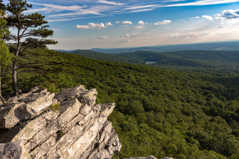 From waterfalls to lighthouses, here are the 11 best scenic spots in ...