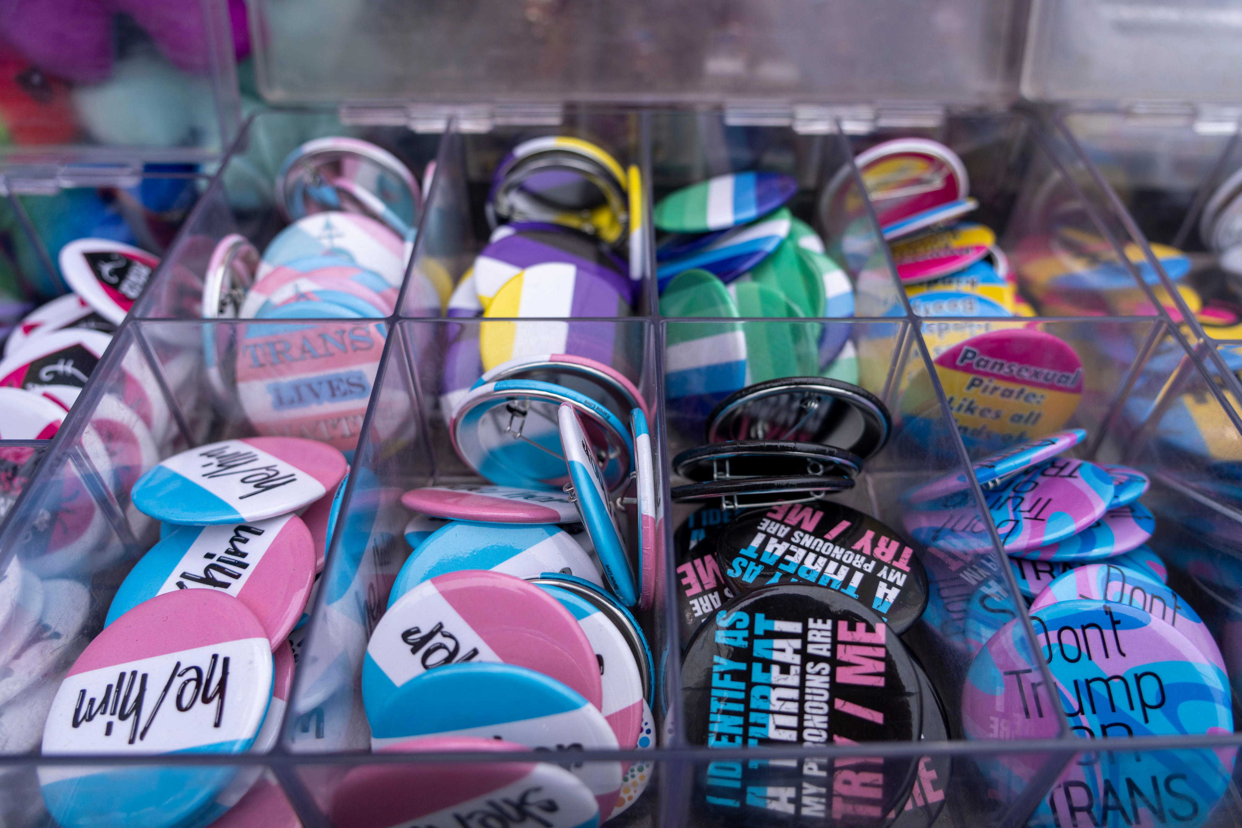 Court allows transgender Kansans to change gender markers on driver's ...