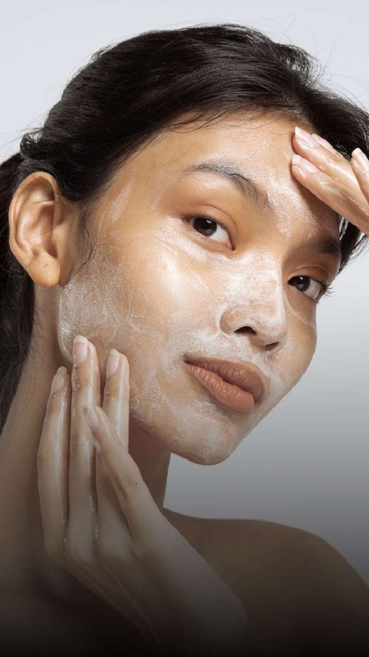6 Side Effects Of Using Face Wash For Dry Skin