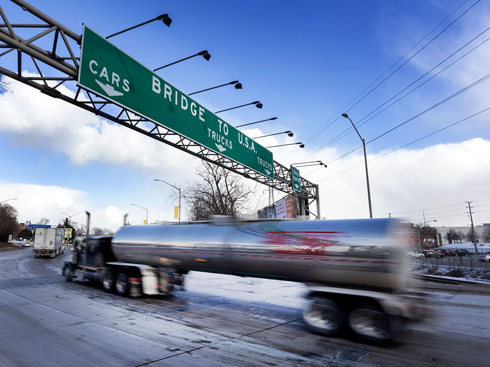 Canadian businesses trading with U.S. look to 'pivot' as profits ...