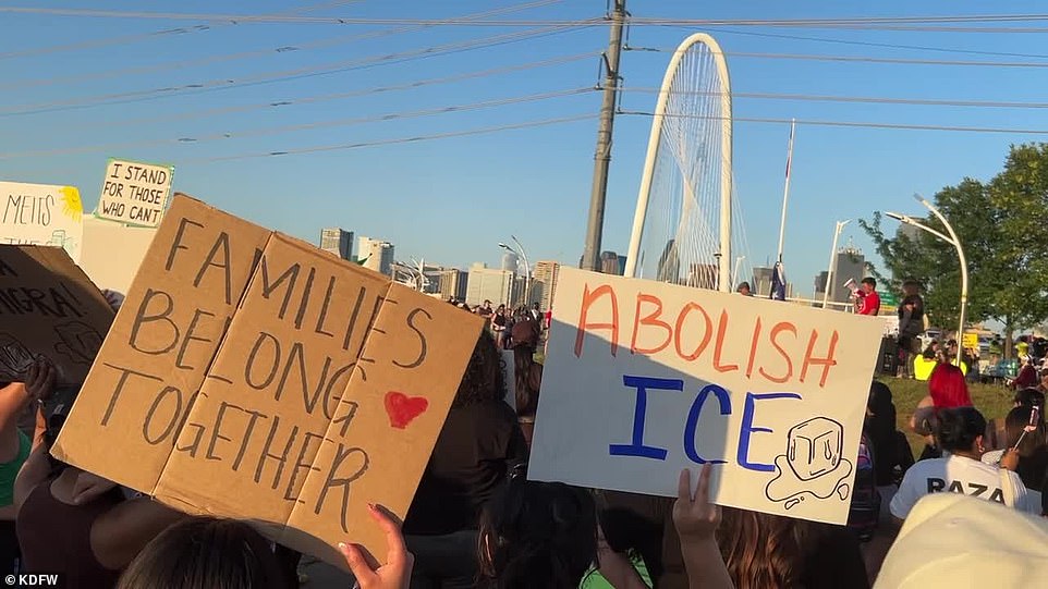 Texas anti-ICE protests turn chaotic, cops confront demonstrators