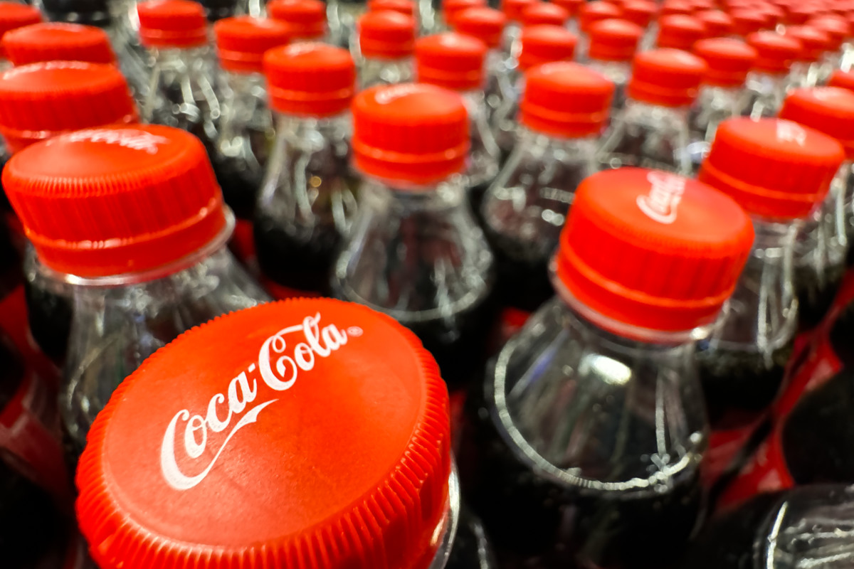 Coca-Cola Brings Back Beloved Flavor That Was Discontinued 5 Years Ago ...