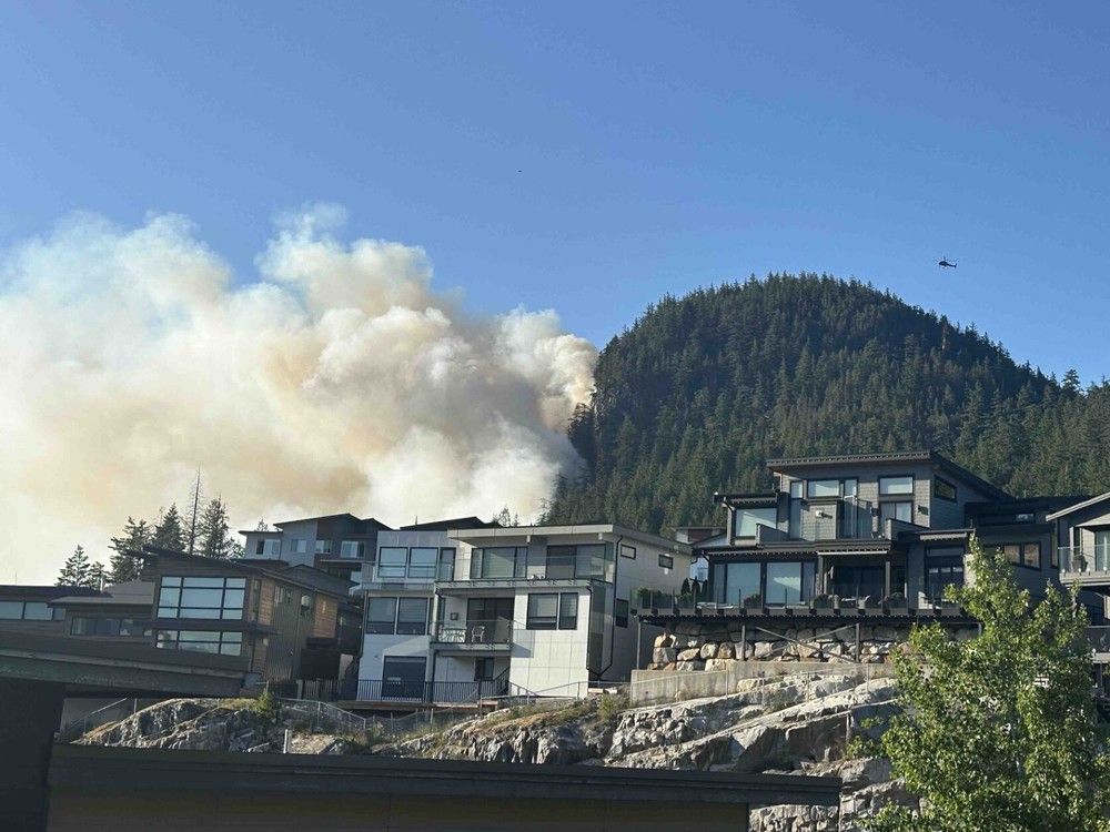 Evacuation alert issued for out-of-control Squamish wildfire