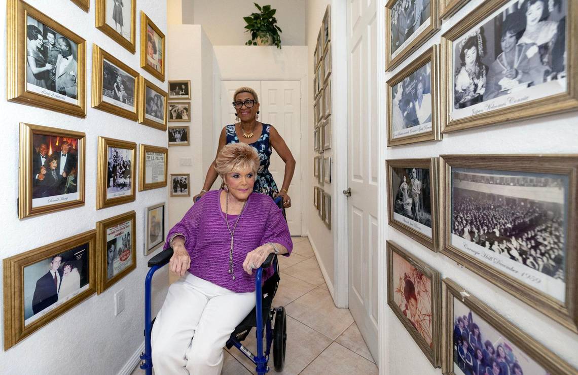 Singer Connie Francis is having a moment at 87. What she says about her ...