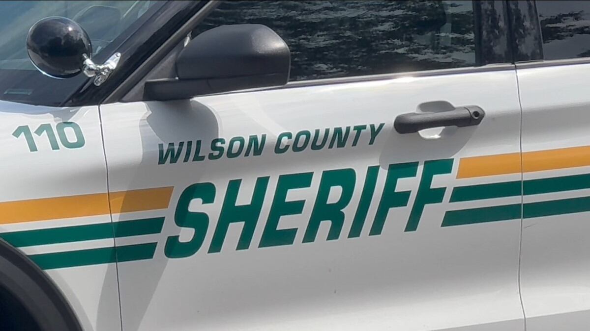 Semi driver killed after crashing into trees off I-40, road closed ...