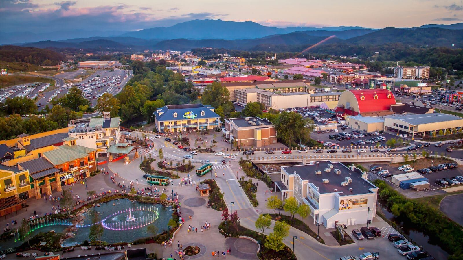 Search for Pigeon Forge city manager sees small delay