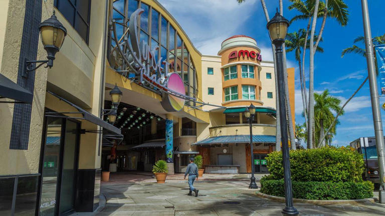 What's changing at malls in South Florida? Take a look