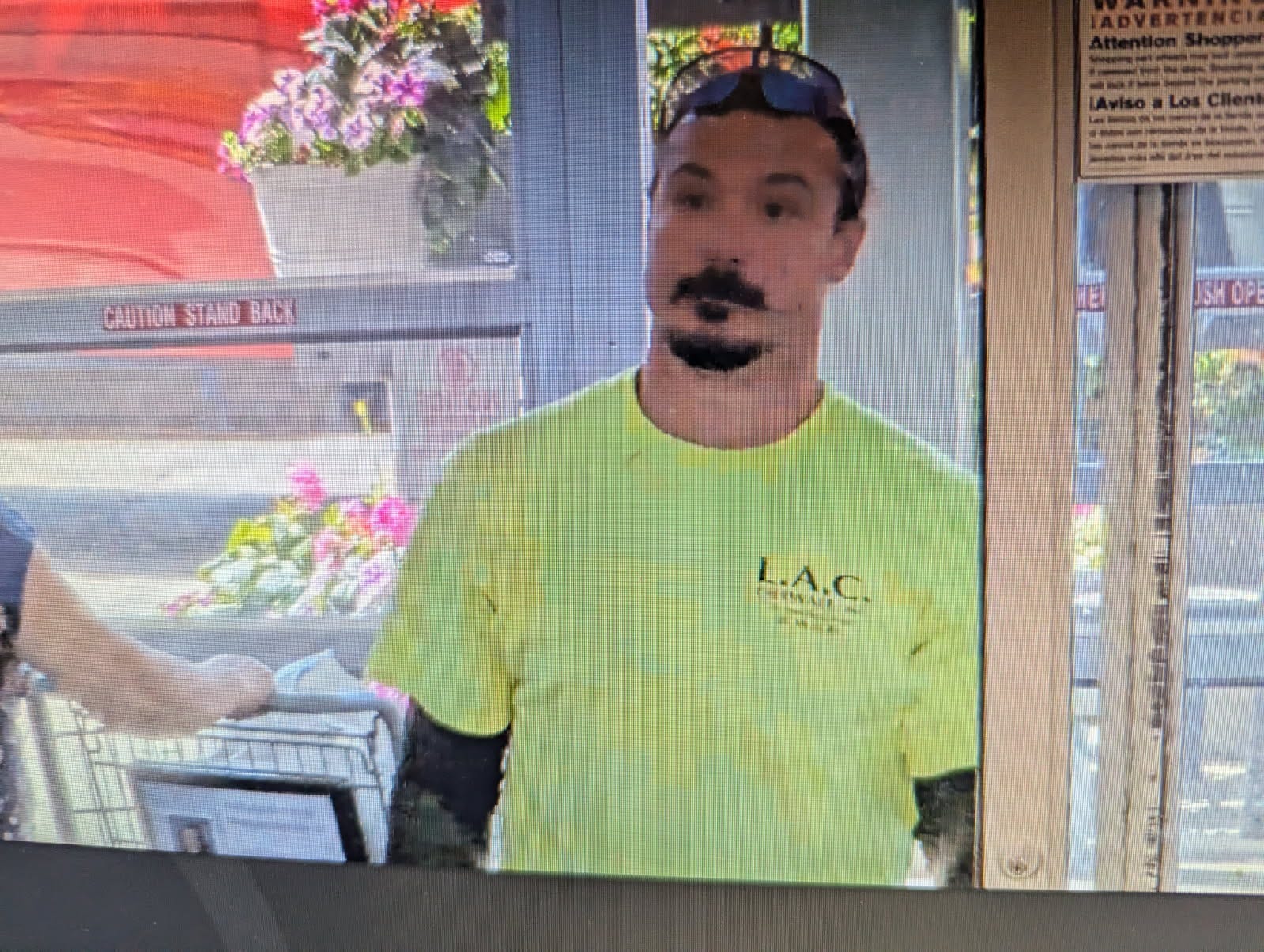 Human remains believed to be Travis Decker found in Washington state ...