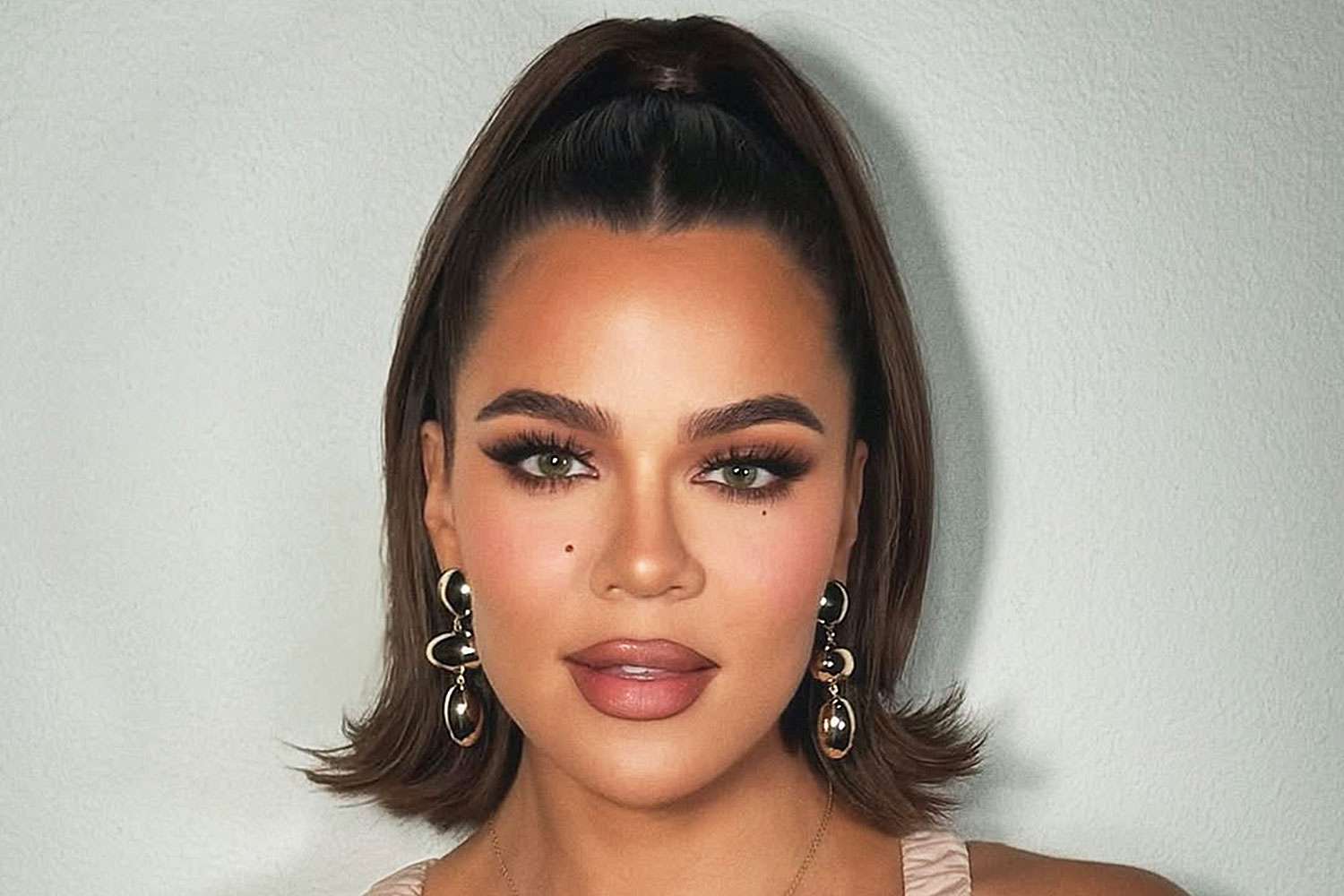 Khloé Kardashian’s Statement Earnings Look So Luxe, but You Can Get the ...