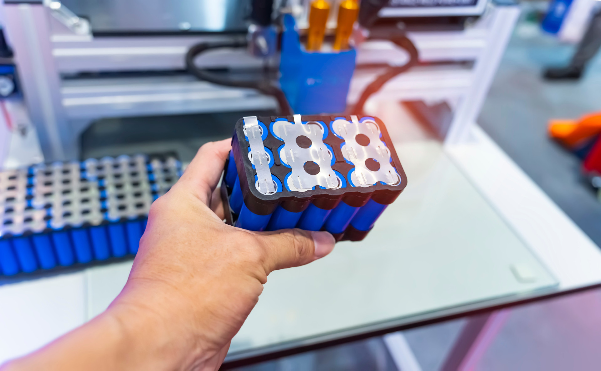 Sustainable alternatives to lithium-ion batteries