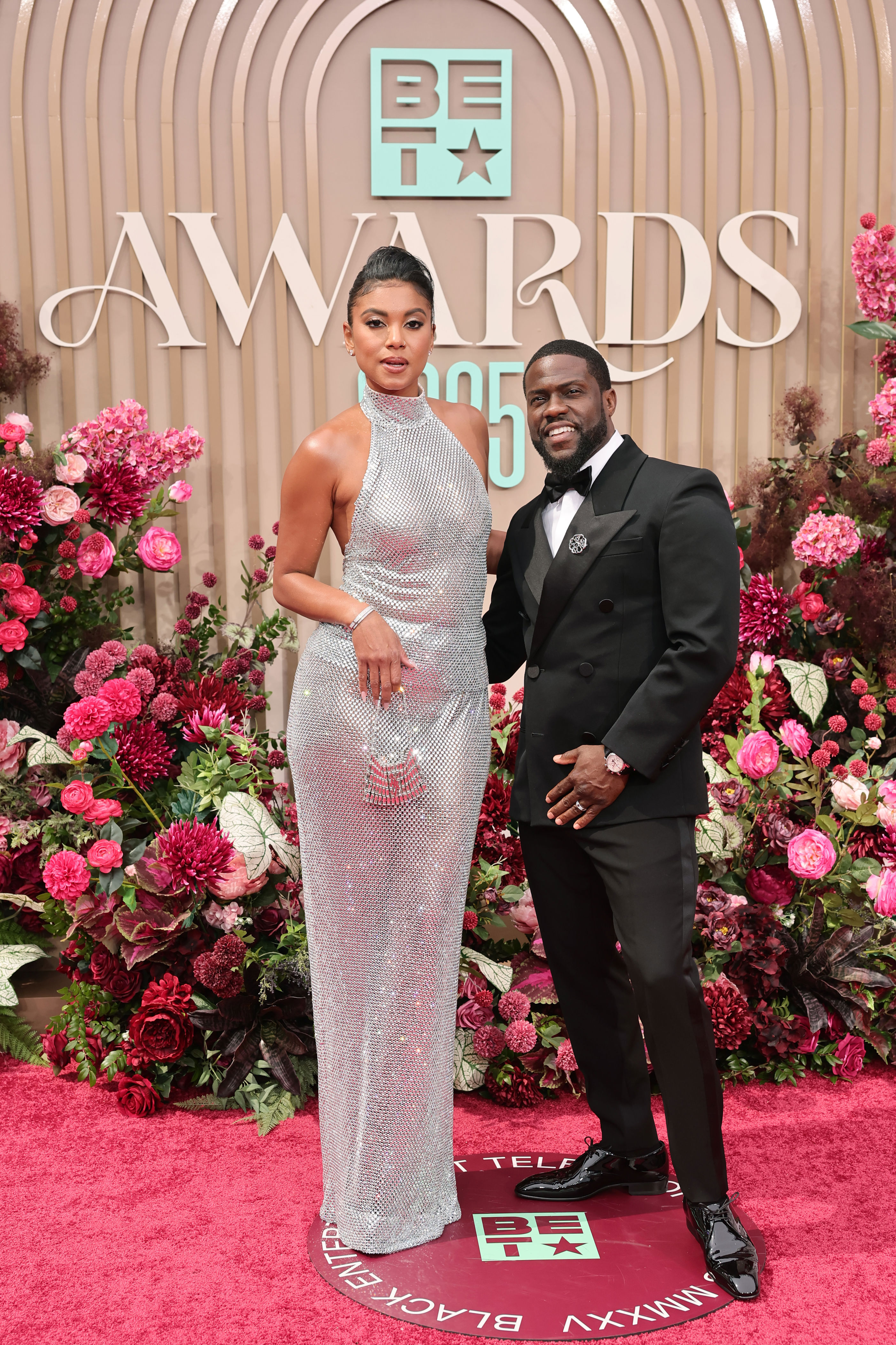 Kevin Hart savagely roasts Sean ‘Diddy’ Combs at BET Awards 2025 after ...