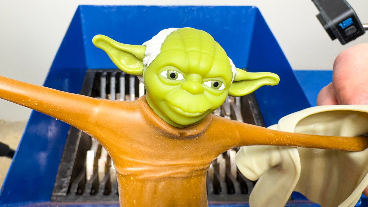 Shredding Stretchy YODA Figure!