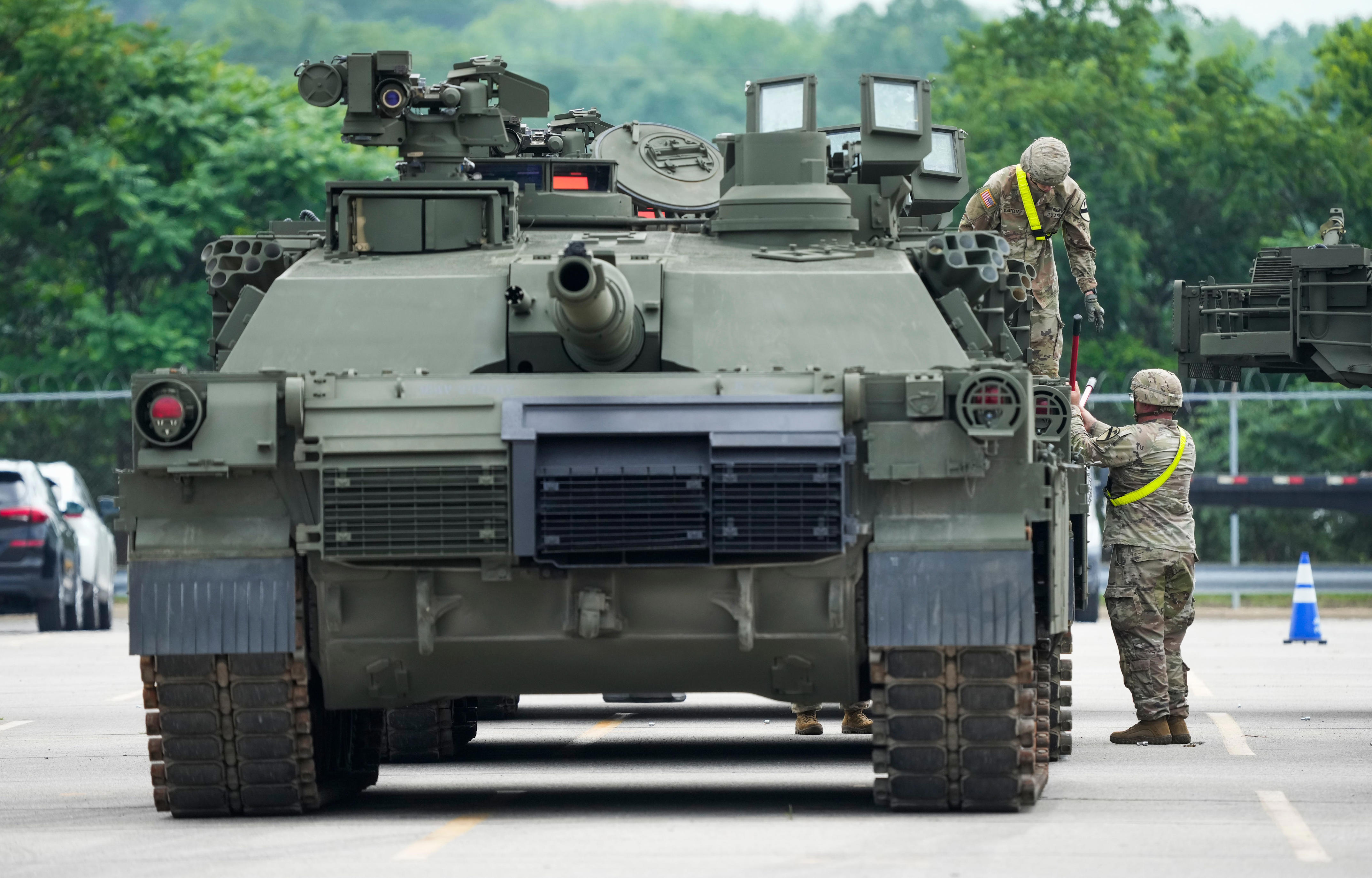 Why President Trump is hosting a military parade on his birthday: When ...