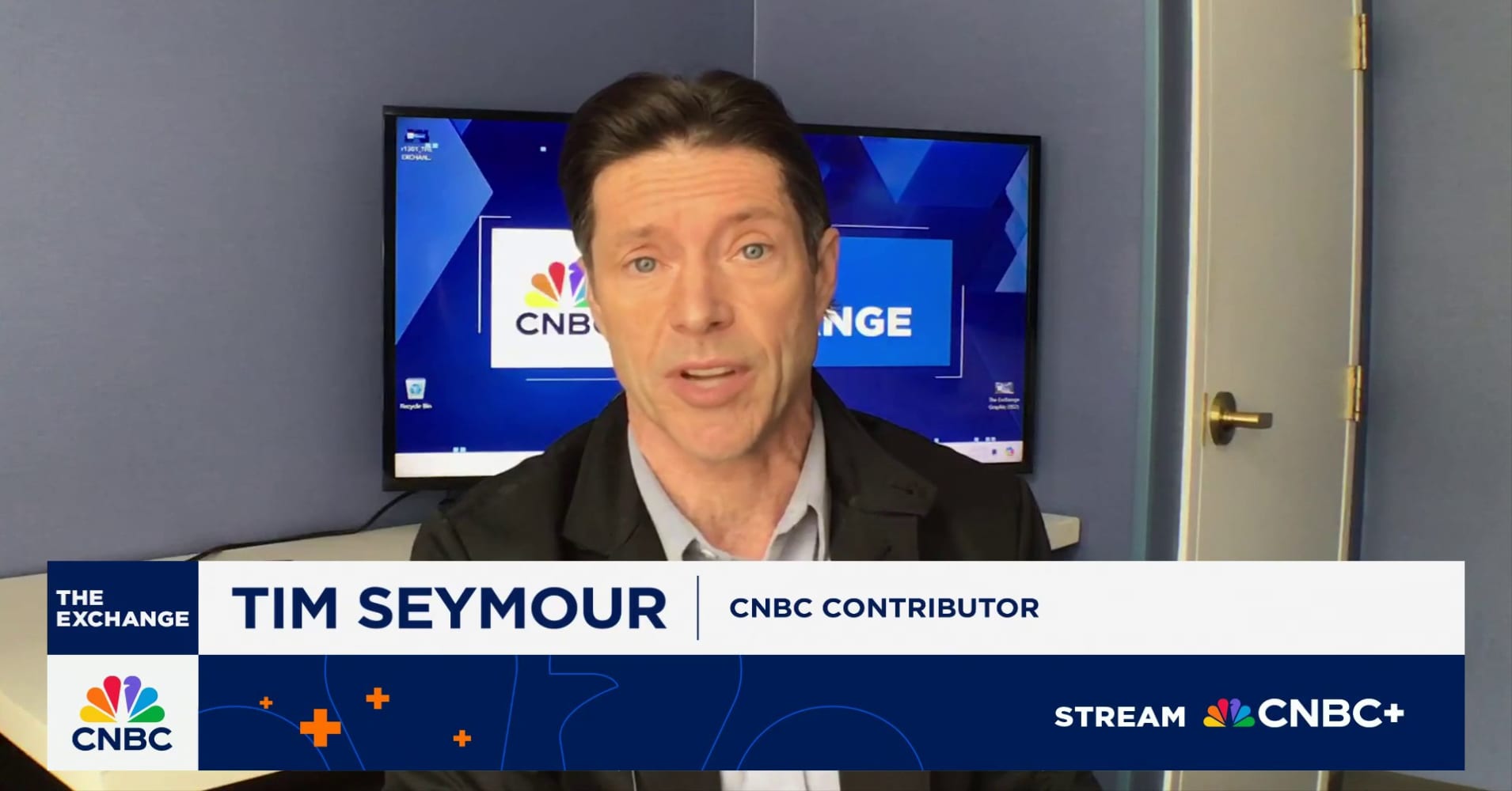 There could be room for the U.S. dollar to go lower, says Tim Seymour
