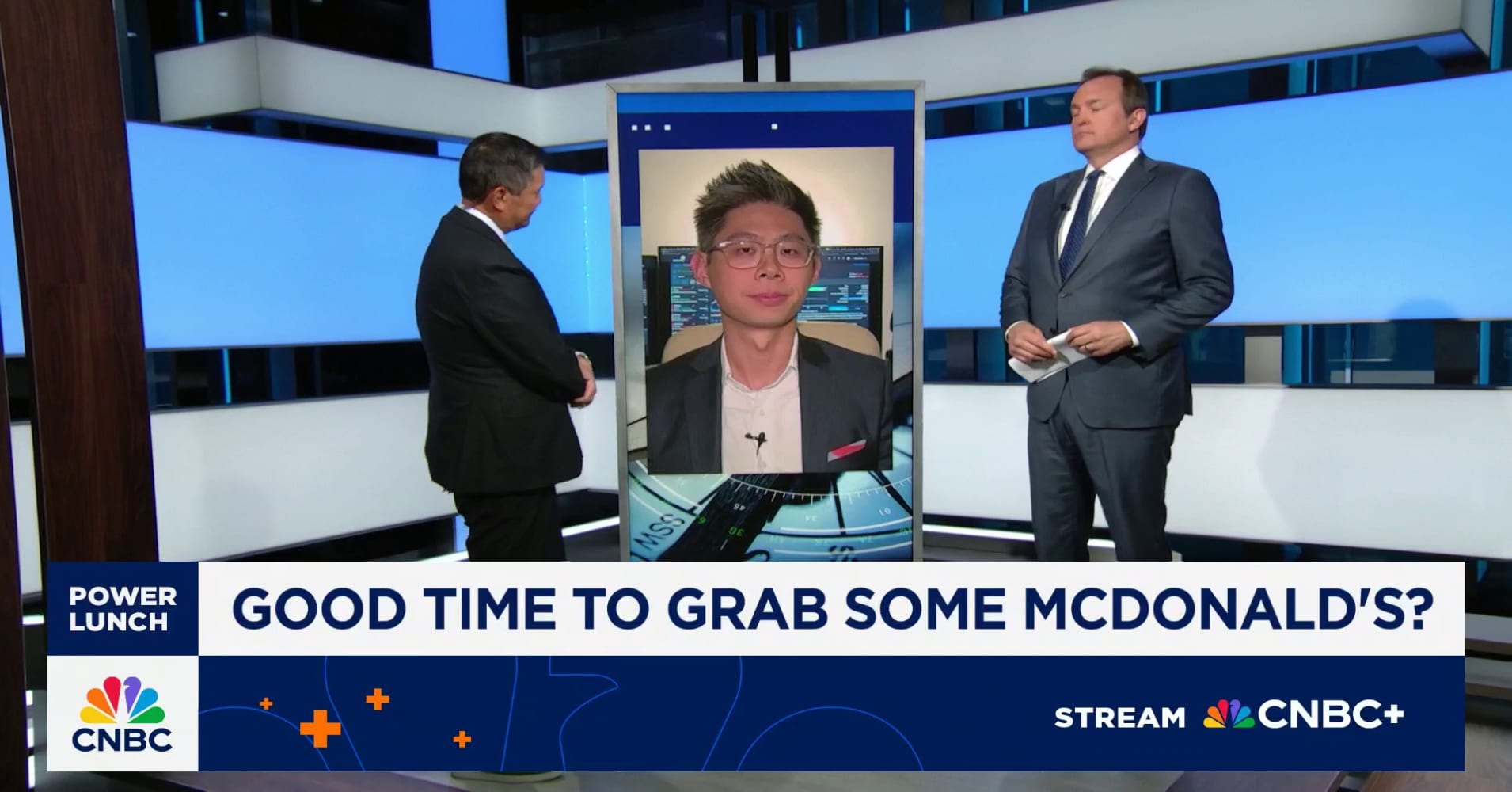 OptionsPlay's Zhang on McDonald's: Sell put options to pick up stock