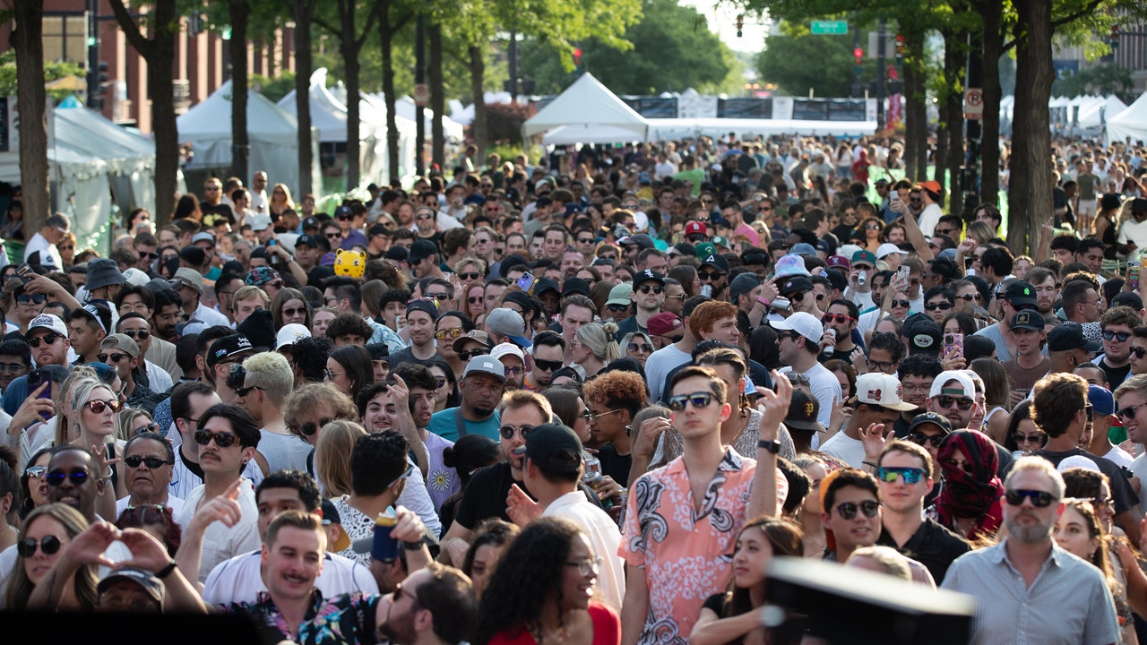 Things to do in Chicago this weekend — Taste of Randolph, Old Town Art ...