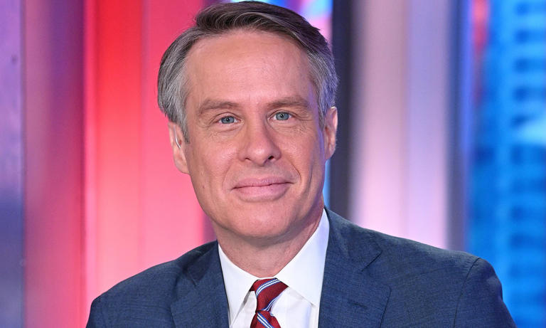 ABC anchor Terry Moran is FIRED over anti-Trump tweet ABC anchor Terry Moran is FIRED over anti-Trump tweet