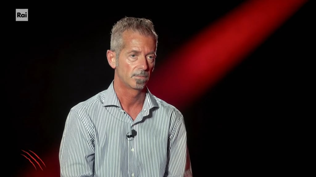 Massimo Bossetti: la scoperta della paternità illegittima - Belve Crime ...