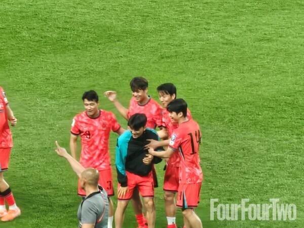 [442.live] 선발 10명이 K리그 출신...'매탄소년단' 합작골 이어 '무실점' 기여한 FC서울 수비진