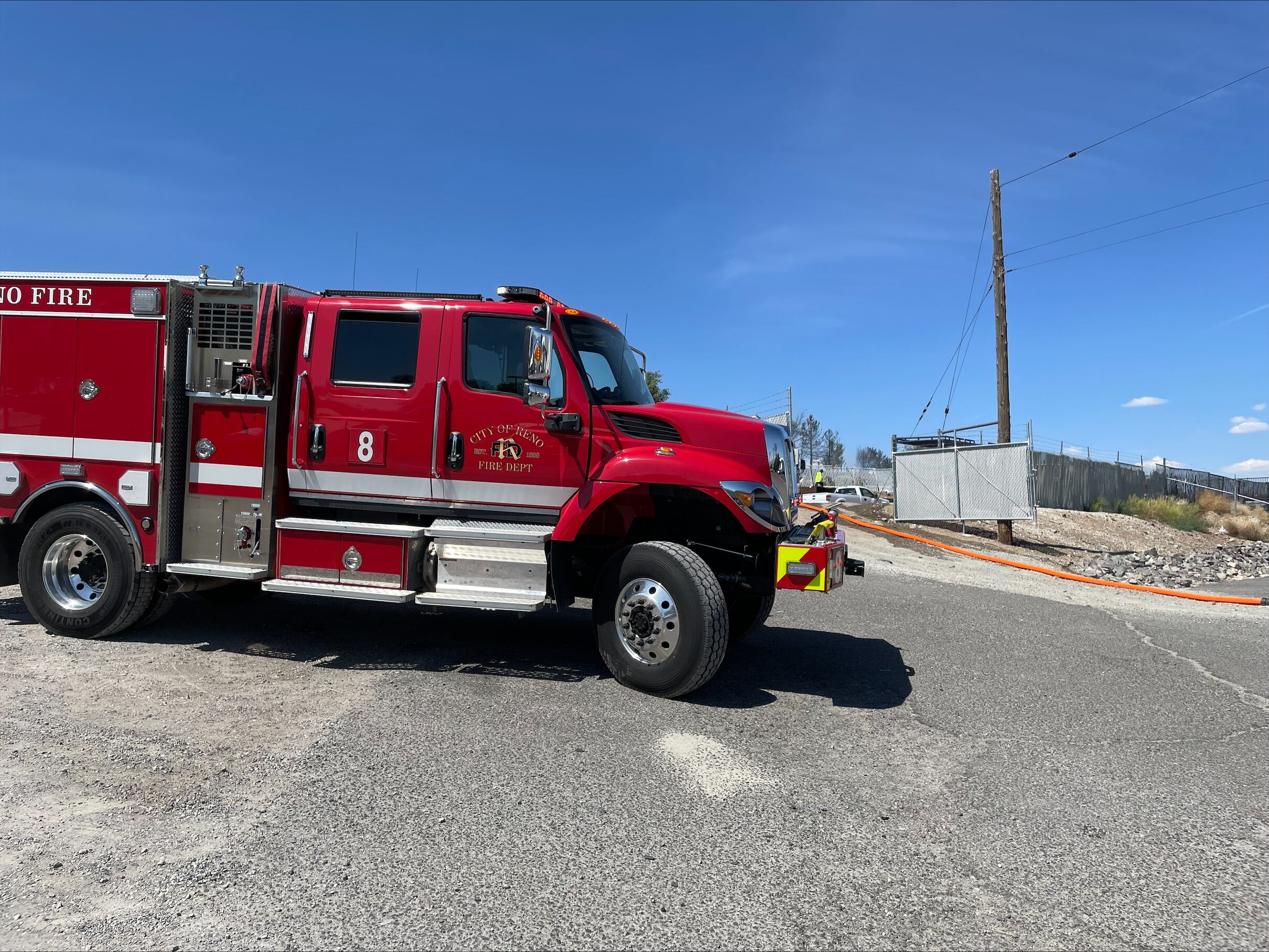 Progress stopped on fire threatening apartments in north Reno