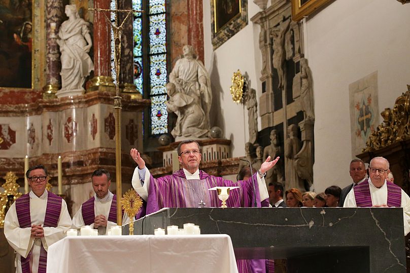 Former student identified as gunman who killed 10 in school shooting in ...