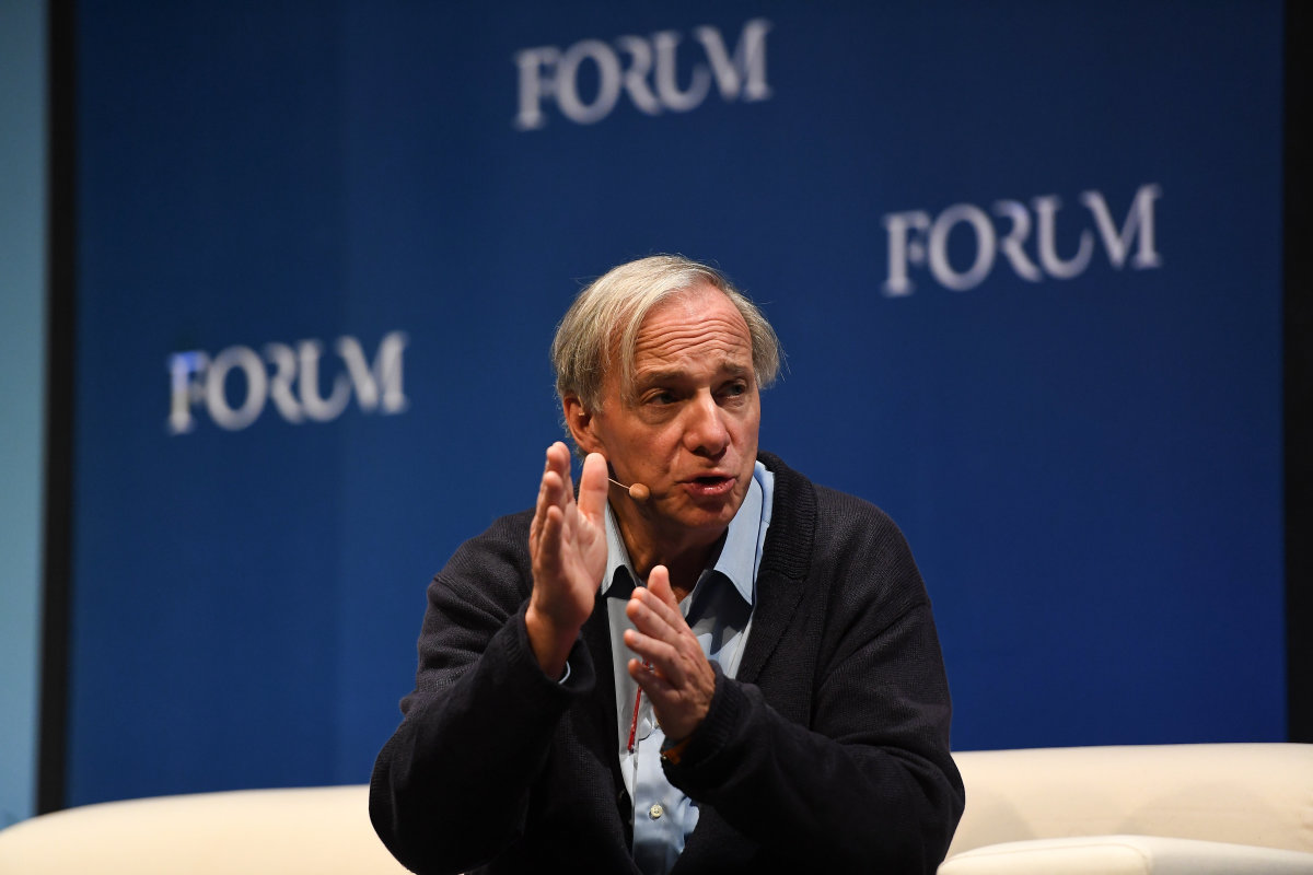 Billionaire Ray Dalio warns banks are losing confidence in fiat
