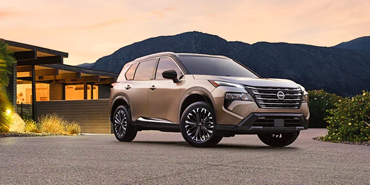 Nissan Rogue drivers sue, claim windows can 'spontaneously explode'