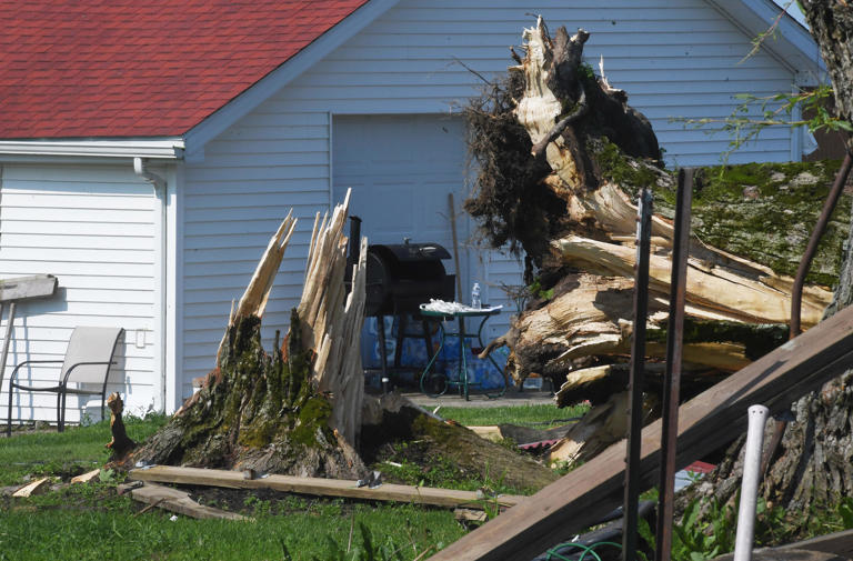 Erie County community rallies support after neighbors suffer damage ...