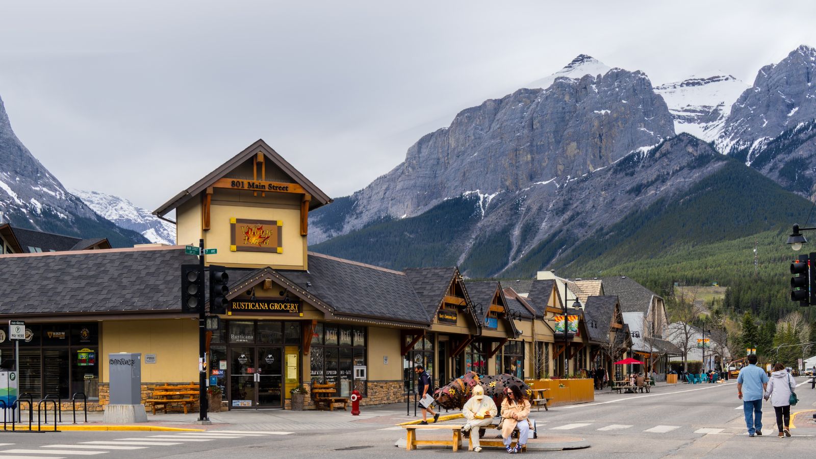 25 Canadian Towns Where People Live Longer—and Why
