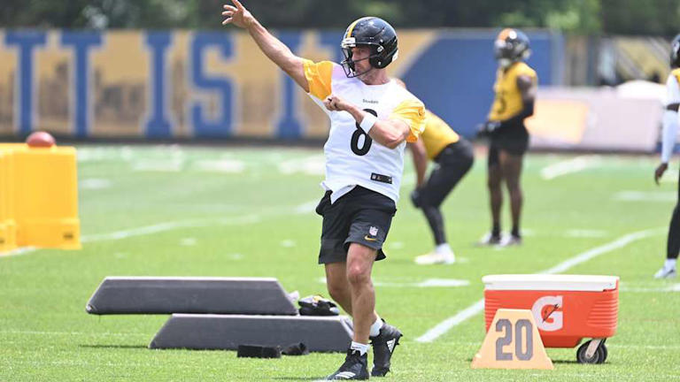 Aaron Rodgers reveals how long he’s been married to secret wife Brittani