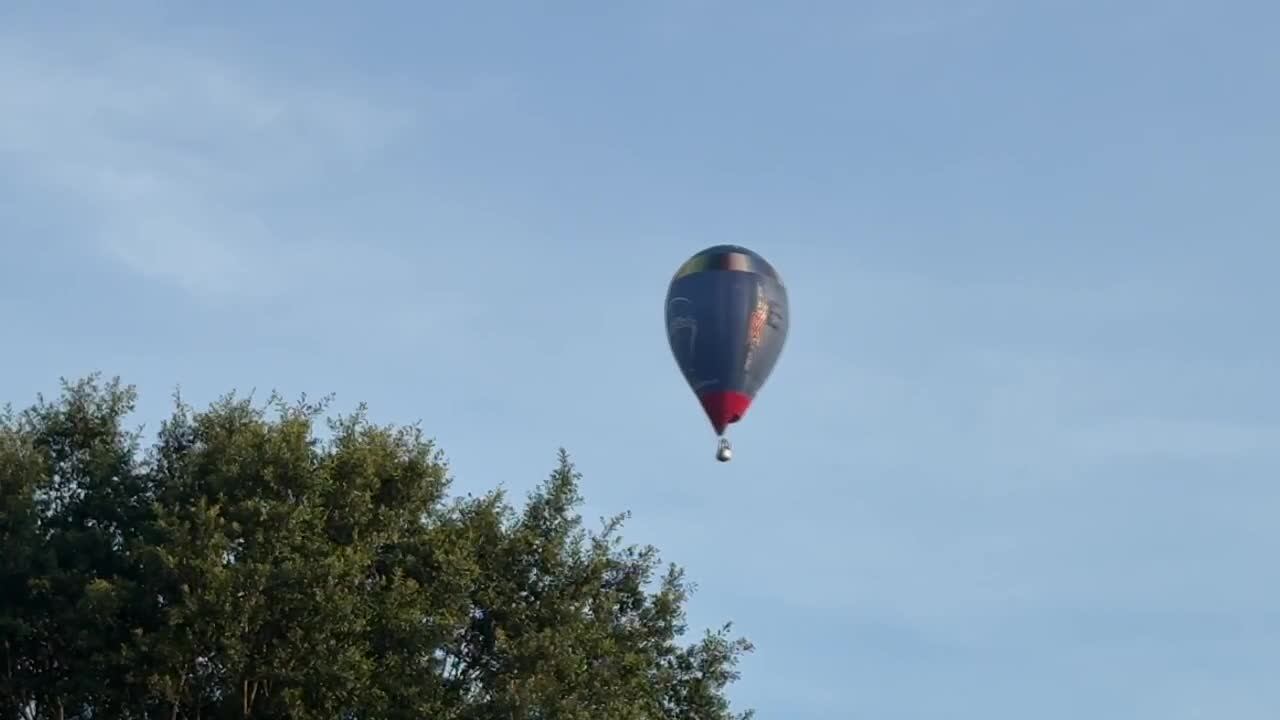Weathered balloon pilots await word on flying at Longview Nationals