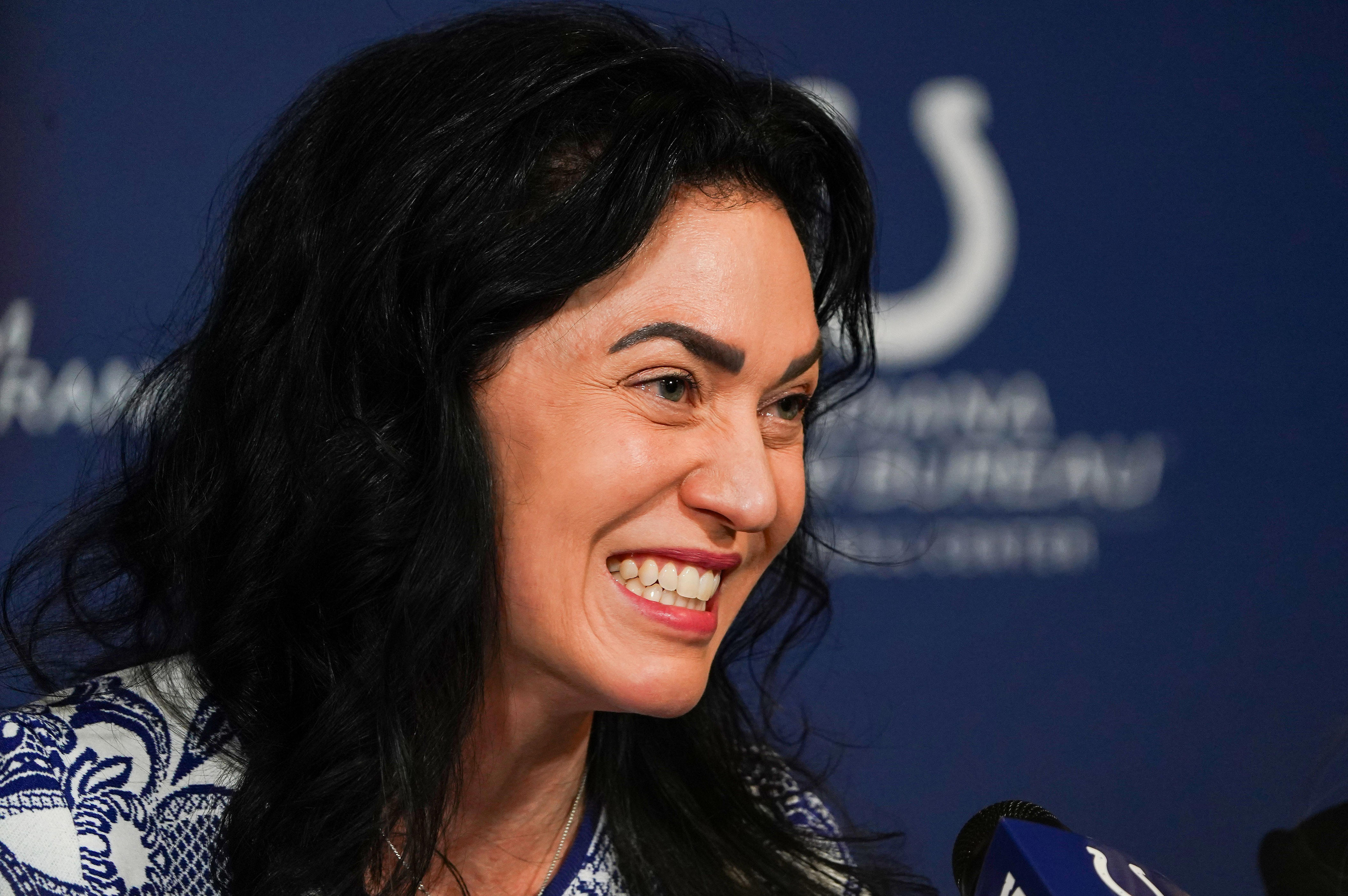What new Colts principal owner Carlie Irsay-Gordon learned on the headset