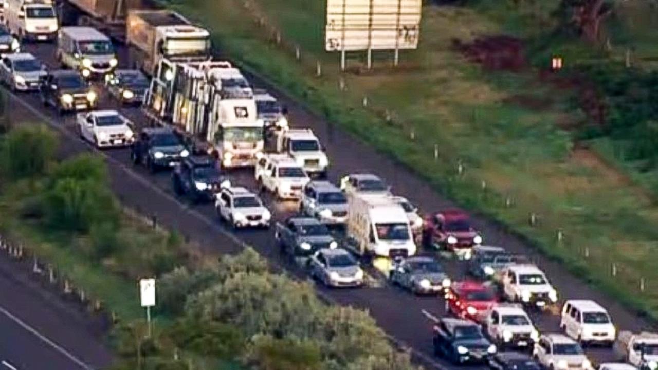 Aussies stuck in three hour traffic jam