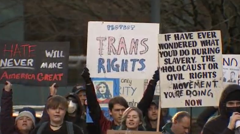 Judge orders ICE not to move recent asylum seekers arrested at Portland ...