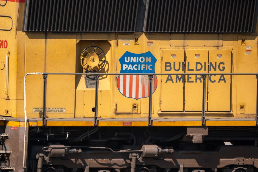 Union Pacific Railroad worker killed by train in Nacogdoches, officials say