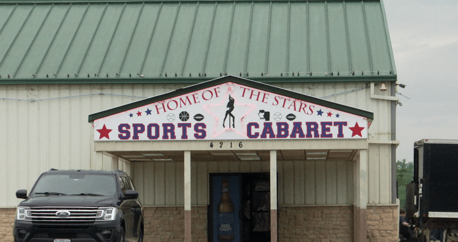 Topeka strip club owner indicted for machine gun possession