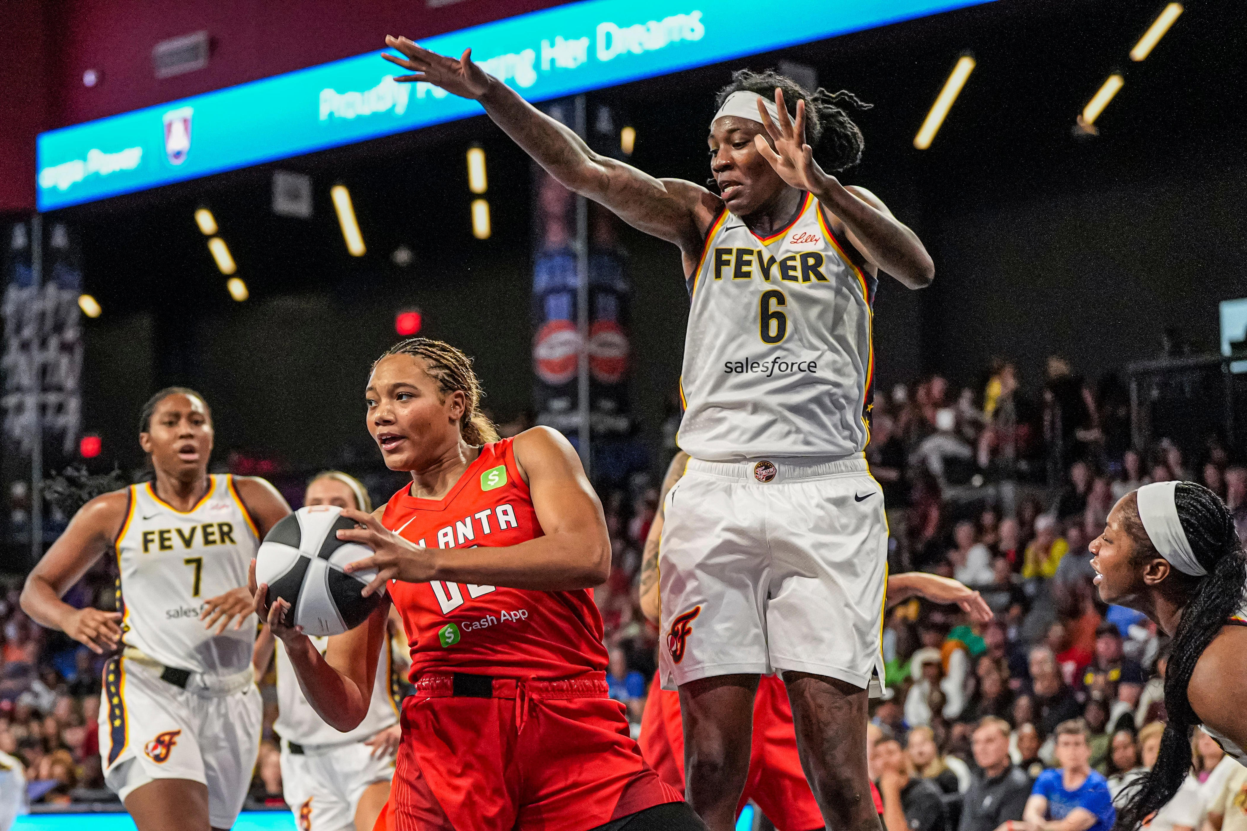 Will Caitlin Clark play for Indiana Fever against New York Liberty, 6 ...