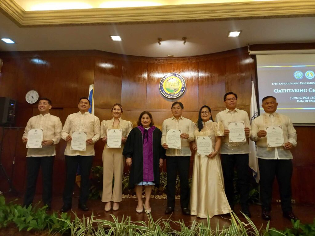 Vice Mayor-elect Bercede leads Team Mandaue winners take oath of office