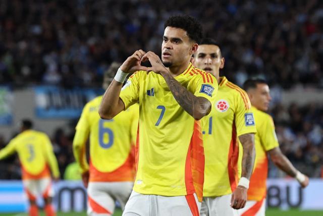 Luis Díaz, a lo Diomedes: sorprendió con lujoso diamante para su boda