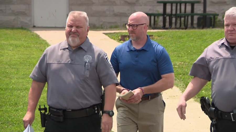 Ex-captain walks same path to jail as exonerated Russ Faria once did