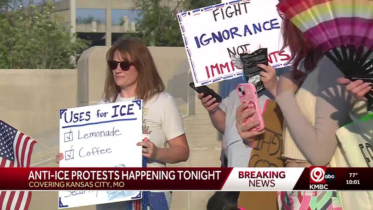 Protesters in Kansas City call for end to ICE raids, show support for ...