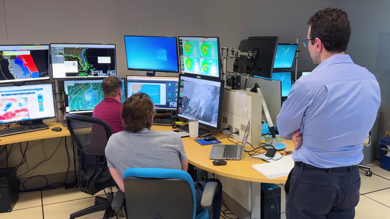 NOAA debuts artificial intelligence models for hurricane season