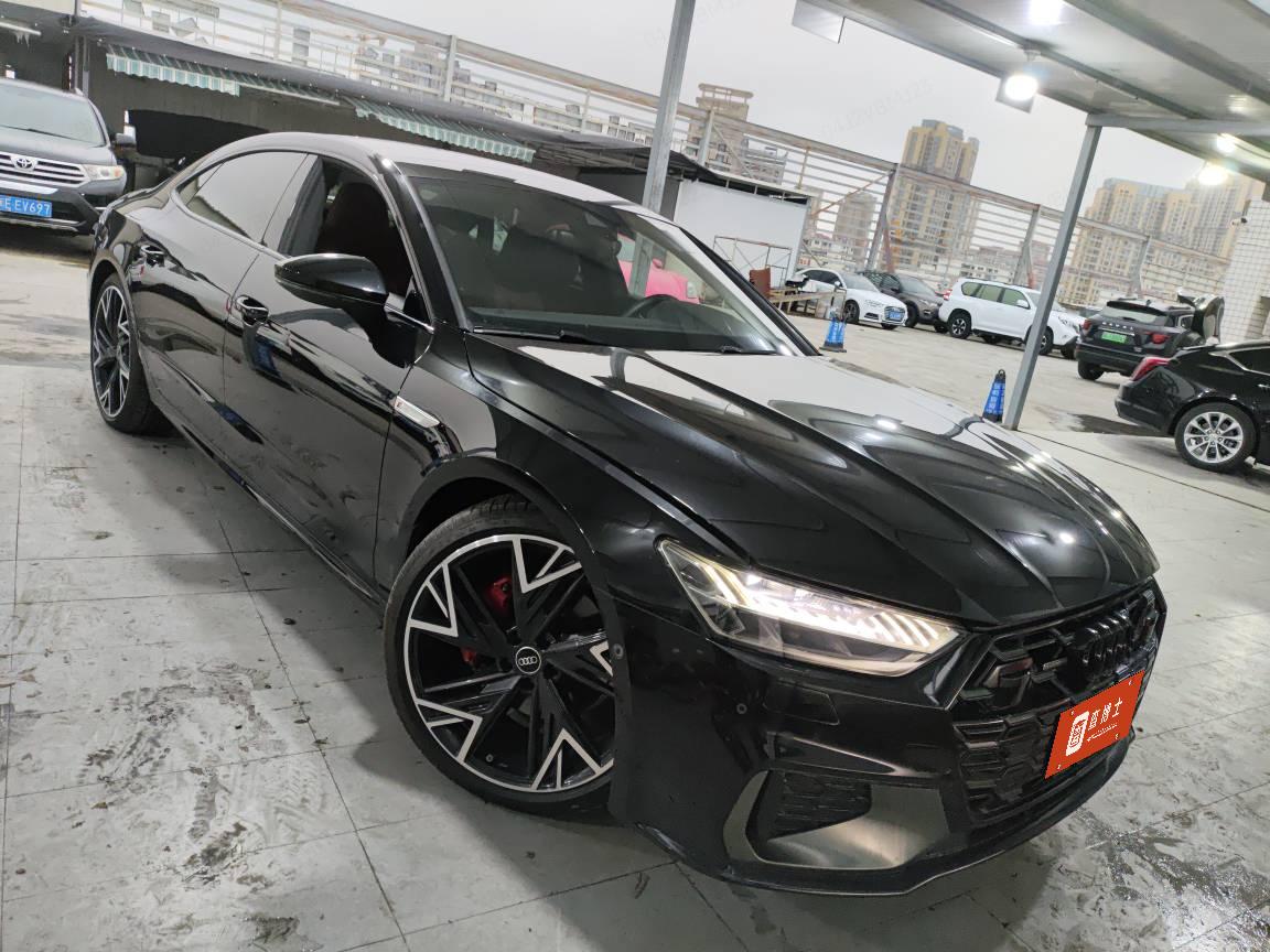 奥迪 奥迪A7L 2024款 45 TFSI quattro S-line 黑武士版实拍图