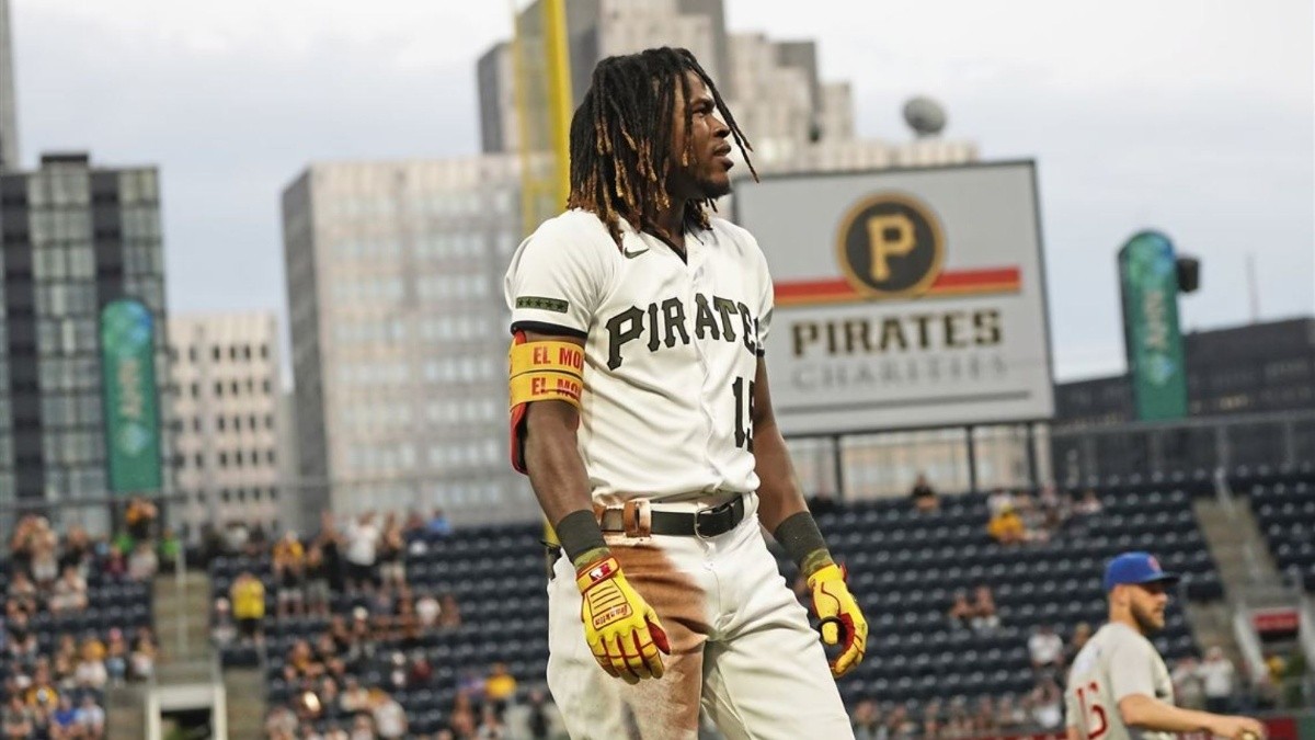 MLB: Oneil Cruz lit up the sky with a jaw-dropping home run at PNC Park