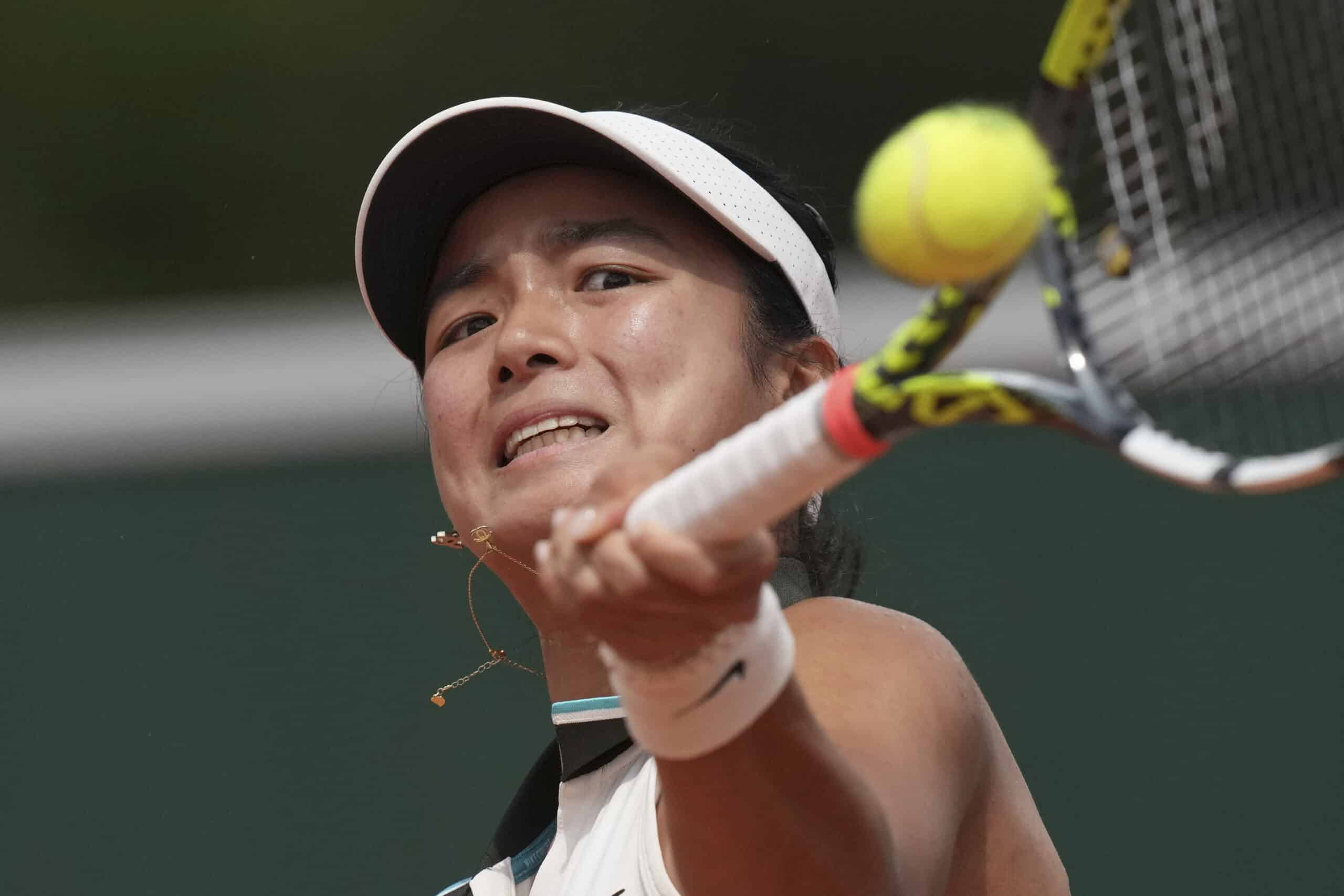 Alex Eala beats Fil-Aussie foe, advances to Ilkley Open round of 16
