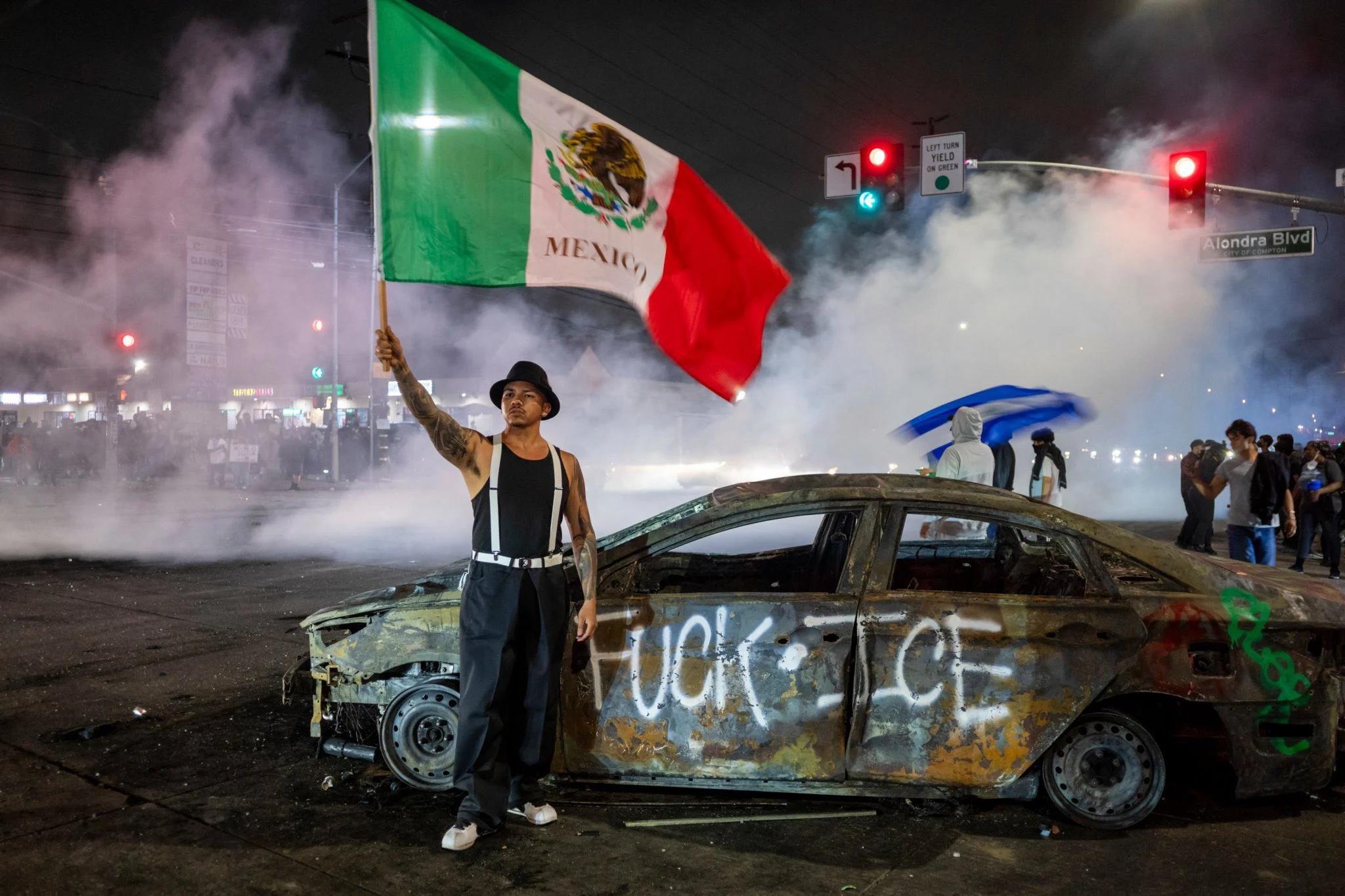 Mexican Flag Waved During Los Angeles Protests: Symbol of Migrant Pride ...