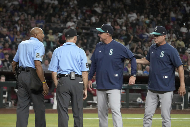 Gabriel Moreno's 3-run homer leads the Diamondbacks in 10-3 win over ...