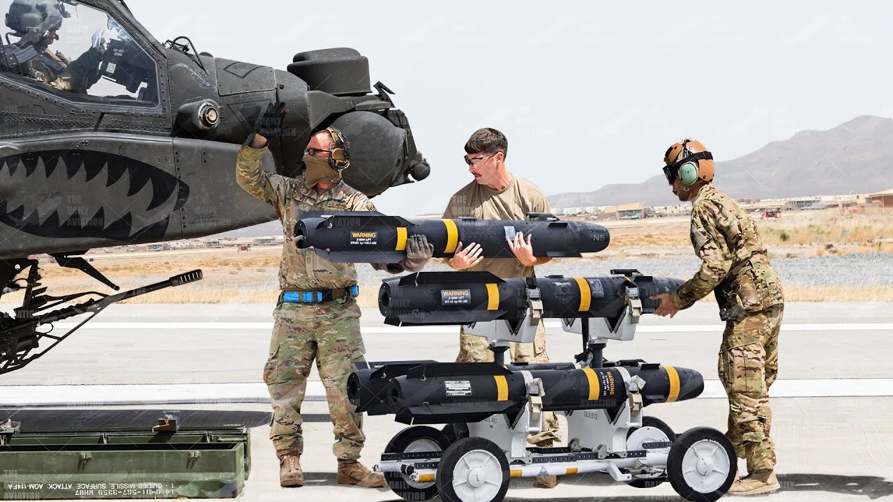 Reloading $140 Million US Attack Helicopter With Super Powerful Missiles