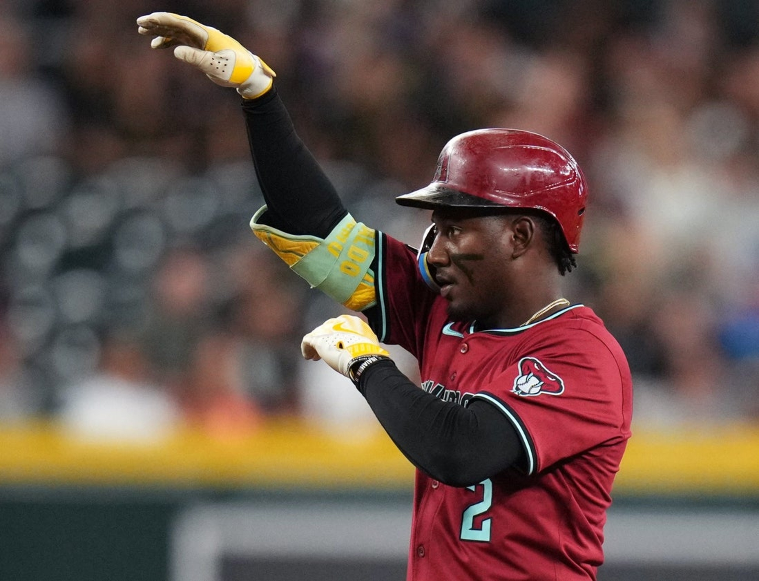 D-backs pile up extra-base hits in rout of Mariners
