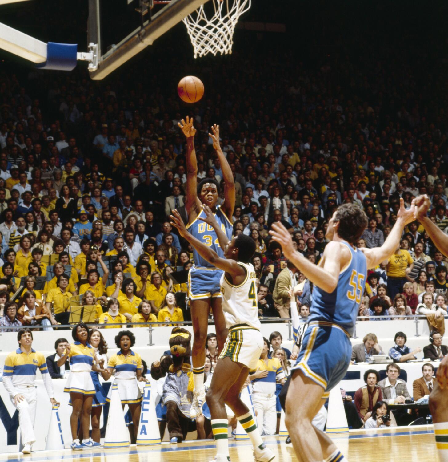 David Greenwood, former UCLA and Verbum Dei star who won an NBA title, dies